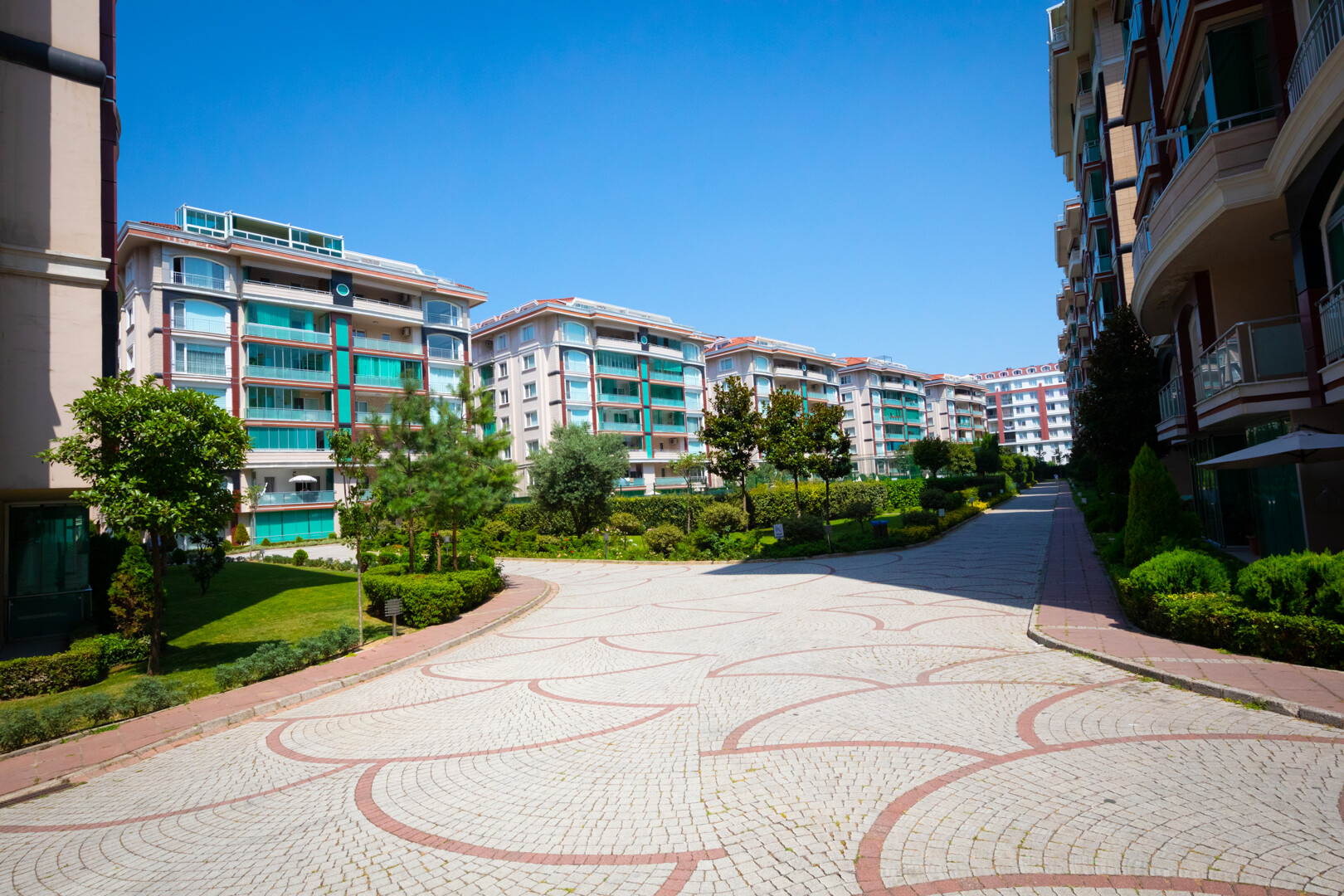 ISTH 241 Residential apartments for sale in Beylikdüzü, rich in social ...